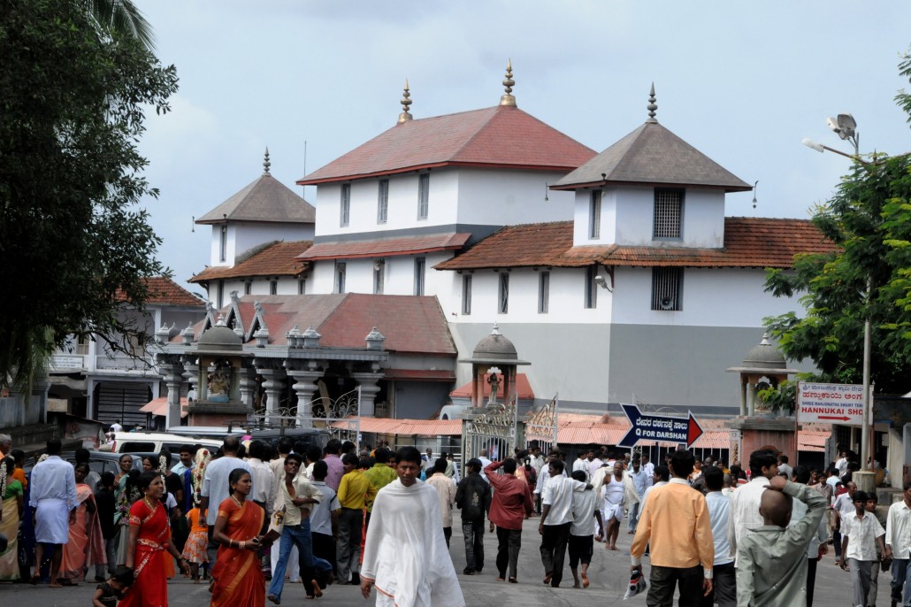 Dharmasthala Temple : Heavenly abode of Manjunatha Swamy | Myoksha